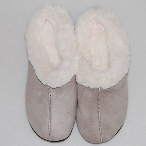 Cabernet | Shoes | Nwot Cabernet Slippers Women Size 9 L Light Gray ...